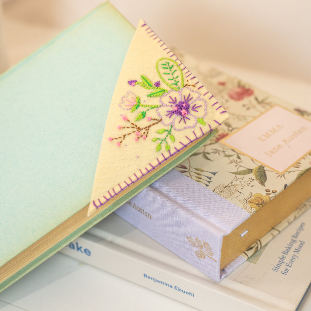Easy Handmade Felt Corner Bookmark | Crafter's Companion | Crafter's ...