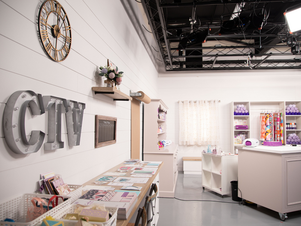 Crafter's TV Landing | Crafter's Companion US